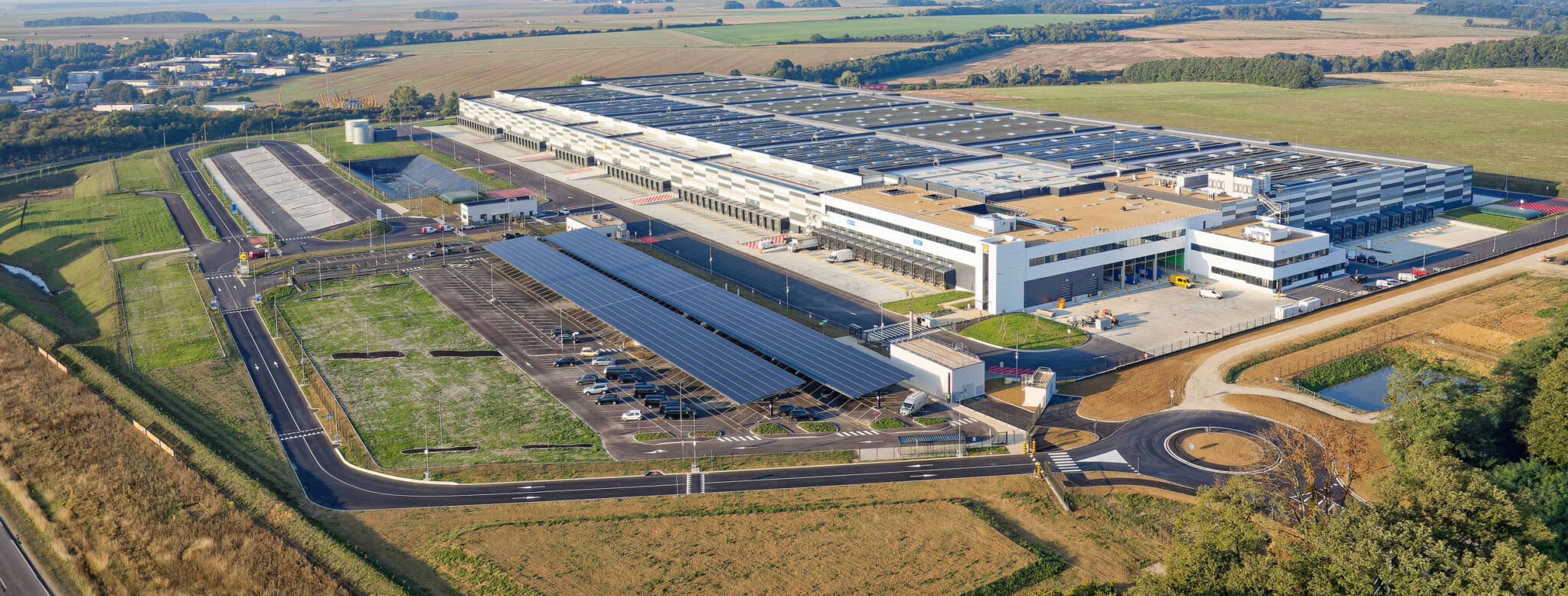 LIDL inaugure à Ablis (78) sa plus grande plateforme logistique de France réalisée par IDEC et ...